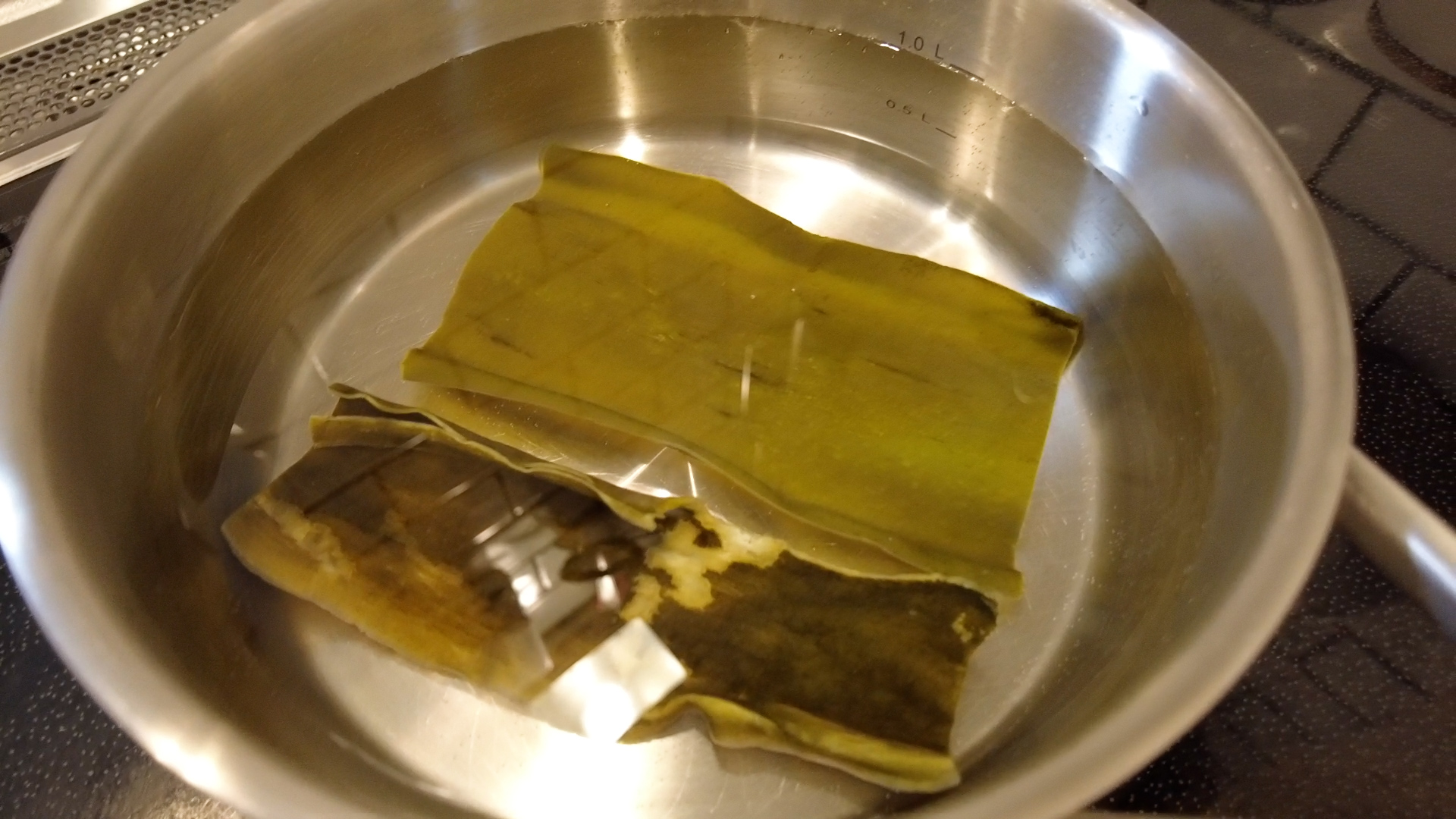 Kombu and Bonito Broth (Awase Dashi) – AYANA GOHAN