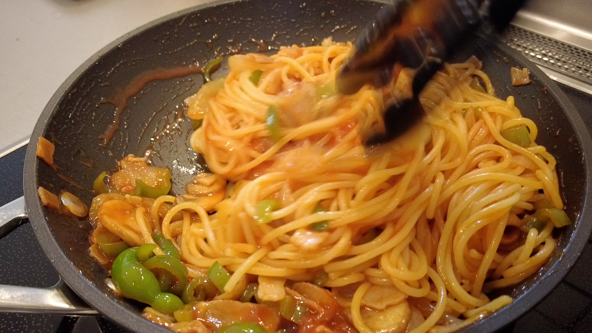 Japanese Ketchup Spaghetti (Napolitan Spaghetti) – AYANA GOHAN